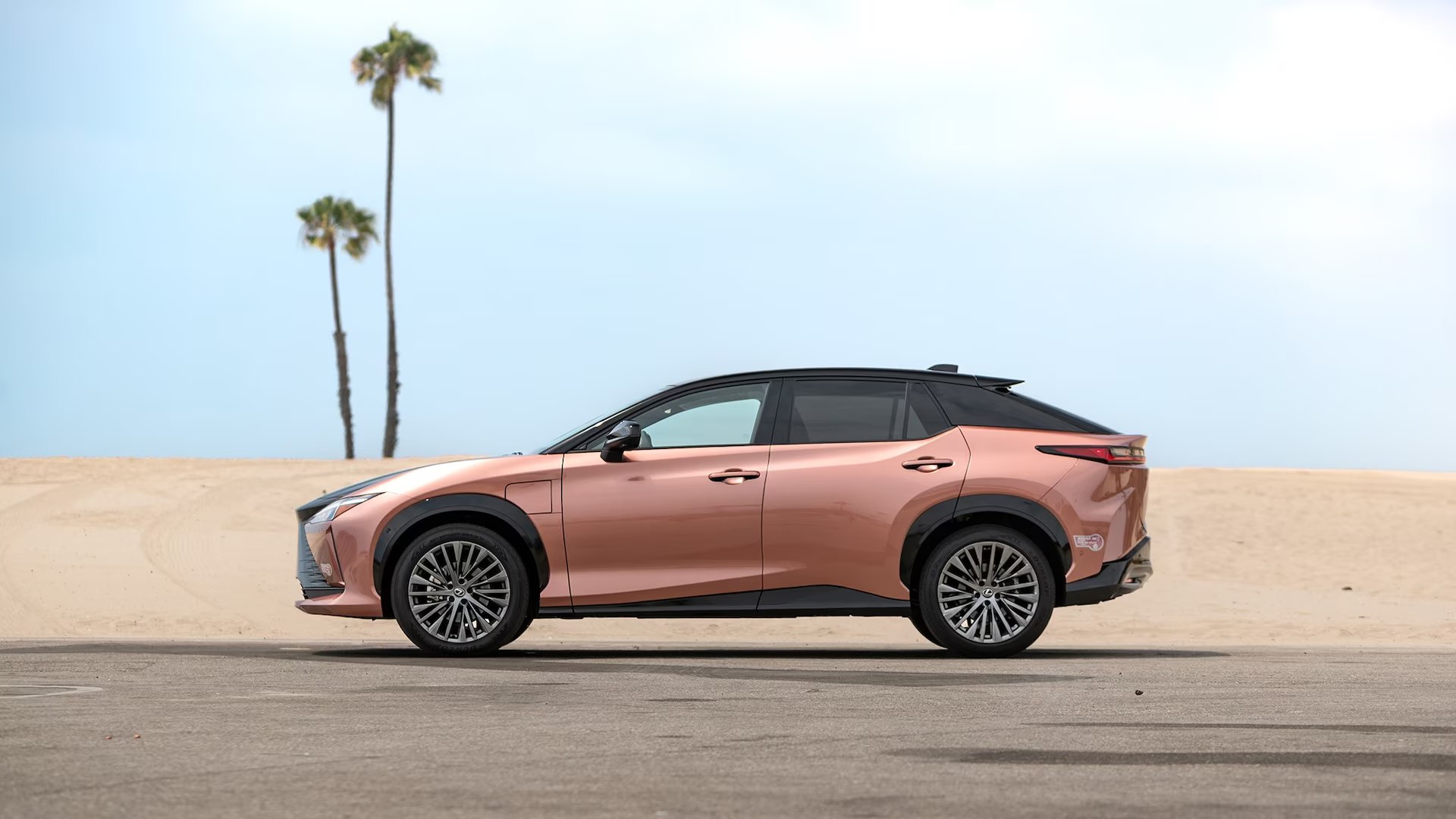 Электромобиль Lexus RZ450e - купить в Украине, лучшая цена на ...