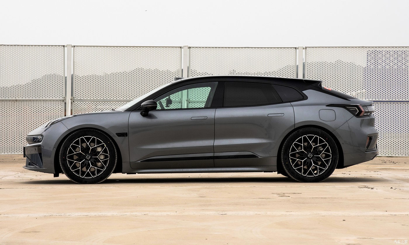 Обновление Zeekr 001: как из хорошей модели сделали идеальный ...